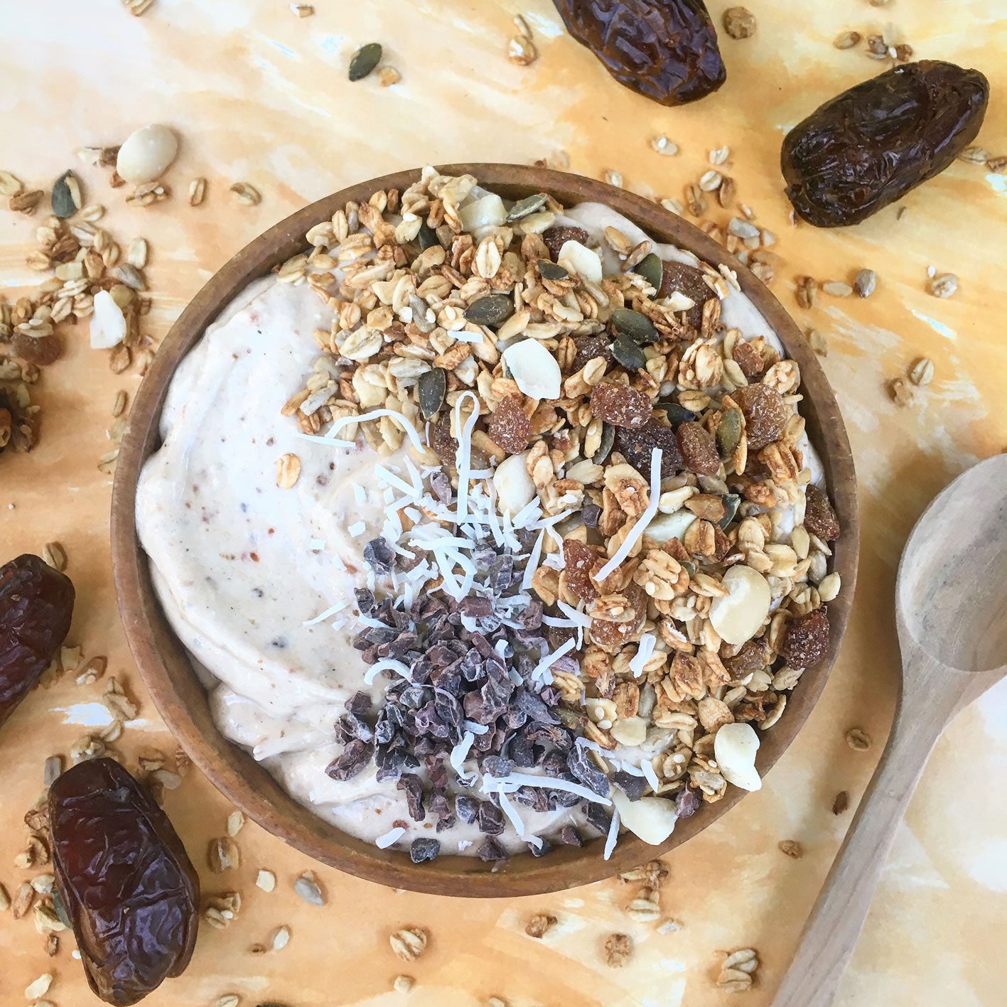 Salted caramel smoothie bowl – Byron Bay Muesli